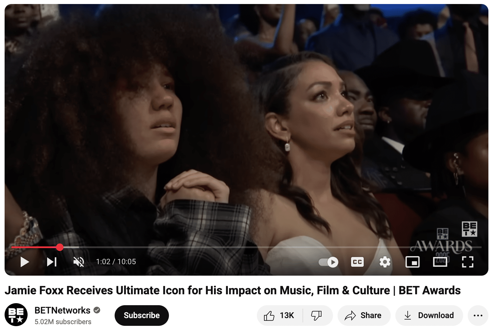 Jamie Foxx’s Daughters Left In Tears As He Accepts BET’s Ultimate Icon ...